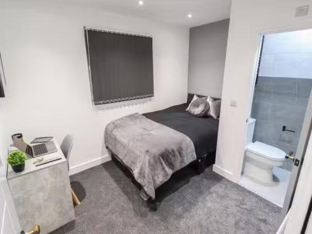 Deal! 1 BA 1 bedroom house share for rent in Dean Street, Stok.