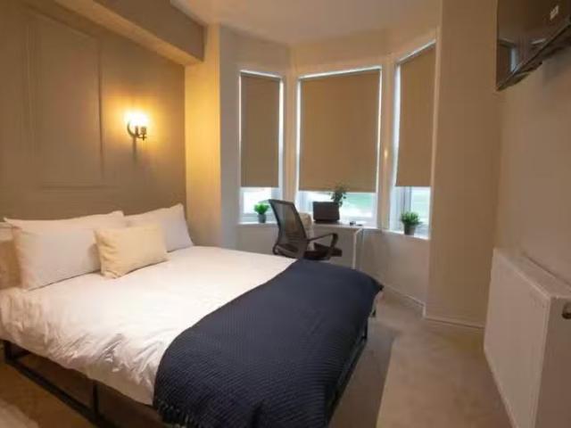 Just in! 1 BA 1 bedroom house share for rent in Room 1, Osmast.