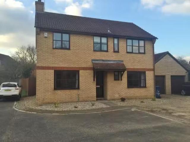 Nice 1 BA 1 bedroom house share for rent in Room 5, Hopkins Cl.