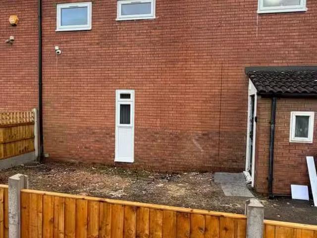 Deal! 1 BA 1 bedroom house share for rent in Room Available In.