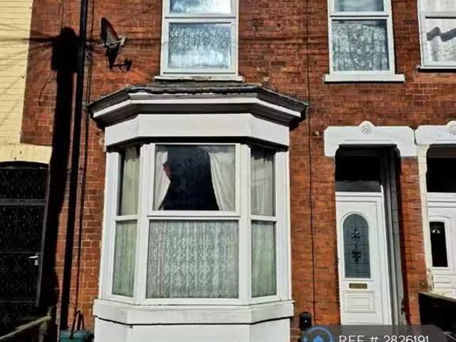 Cheap 1 BA 1 bedroom house share for rent in Sherburn St, Hull.