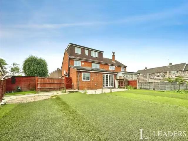 Nice 1 BA 1 bedroom house share for rent in The Hides, Harlow.