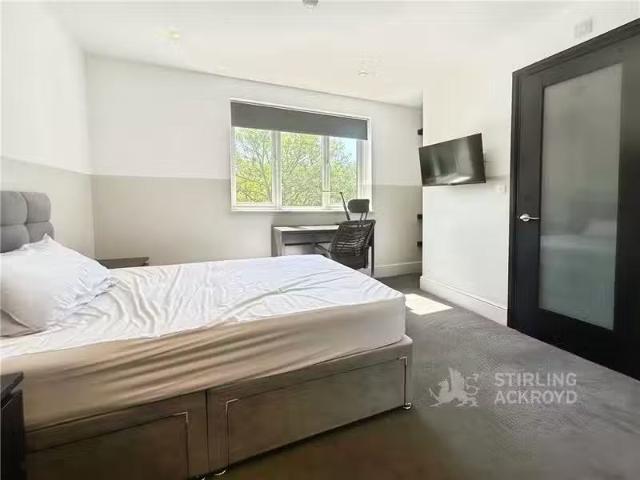 Deal! 1 BA 1 bedroom house share for rent in Weston Road, Guil.