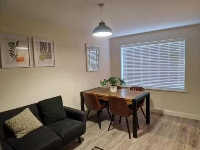 Cozy 1 BA 2 bedroom apartment for rent in Vicarage Close, Birm.