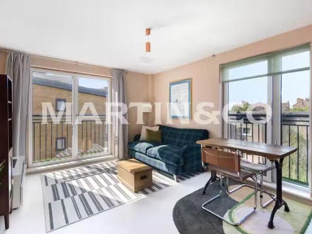 Cozy 1 BA 2 bedroom apartment for rent in Bailey House, Talwin.