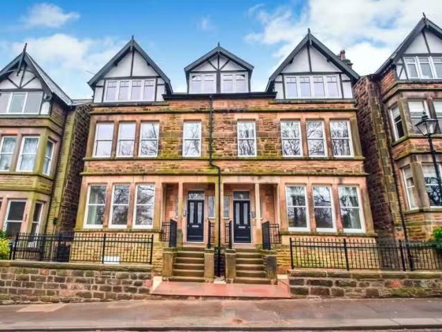 Unique 1 BA 2 bedroom apartment for rent in Harlow Moor Drive.