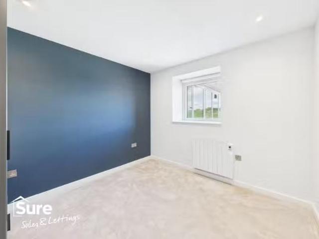 New 1 BA 2 bedroom apartment for rent in Marlowes, Hemel Hemps.