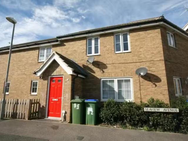 Deal! 1 BA 2 bedroom apartment for rent in Seaview Avenue, Pea.