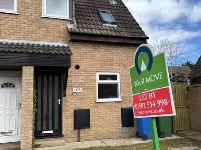 New 1 BA 2 bedroom End Terrace House to rent, Cowslip Crescent.