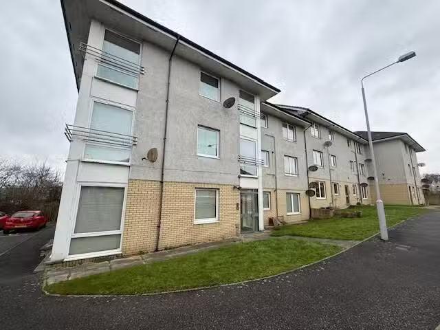 Cozy 1 BA 2 bedroom flat for rent in East Burn Court, Kirkcald.