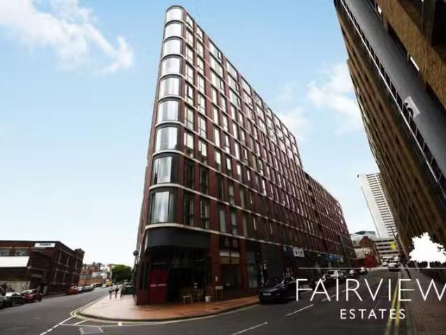 Unique 1 BA 2 bedroom flat for rent in Esinteraction Street, B.