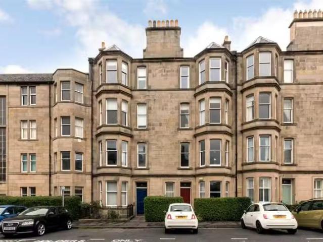 New 1 BA 2 bedroom flat for rent in Learmonth Grove, Stockbrid.