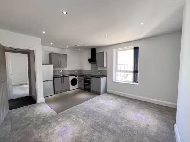Cozy 1 BA 2 bedroom flat for rent in Leicester Road, Loughboro.