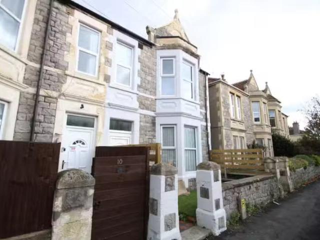 Deal! 1 BA 2 bedroom flat for rent in Sunnyside Road, Weston S.