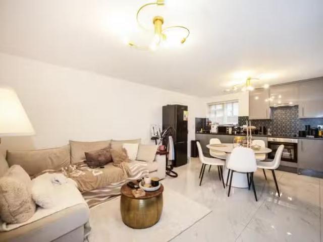 Nice 1 BA 2 bedroom flat for rent in Swanley BR8