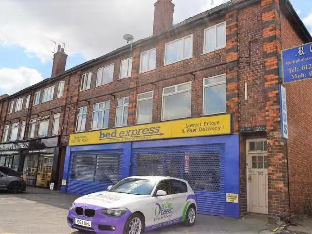 Charming 1 BA 2 bedroom flat for rent in Warwick Road, Tyseley.