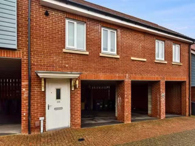 New 1 BA 2 bedroom flat for rent in Weavers Close, Eastbourne.