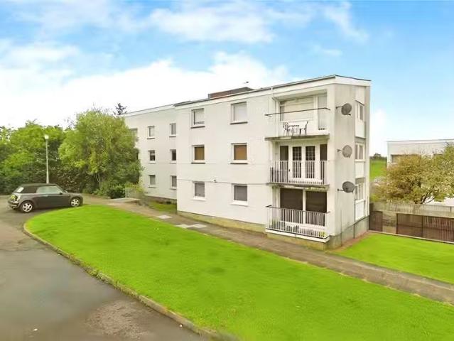 Just in! 1 BA 2 bedroom Flat to rent, Anniversary Avenue, East.