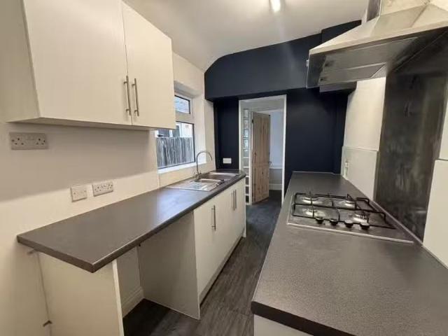 Unique 1 BA 2 bedroom house for rent in Gladys Road, SMETHWICK.