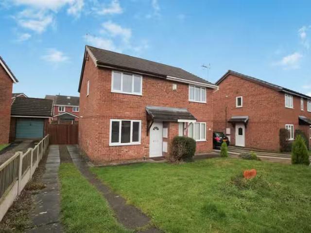 Nice 1 BA 2 bedroom semi detached house for rent in Cawdor Dri.