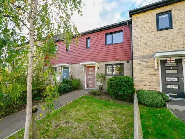 Deal! 1 BA 2 bedroom terraced house for rent in Merley, Wimbor.