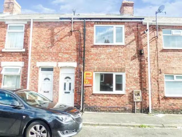 Charming 1 BA 2 bedroom terraced house for rent in Albert Stre.