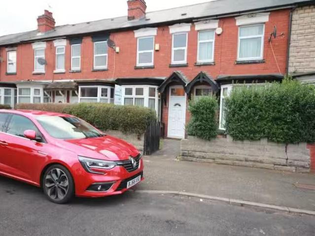 Deal! 1 BA 2 bedroom terraced house for rent in Edward Road, S.