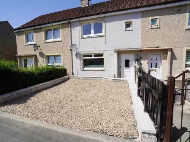 Cheap 1 BA 2 bedroom terraced house for rent in Pleaknowe Cres.