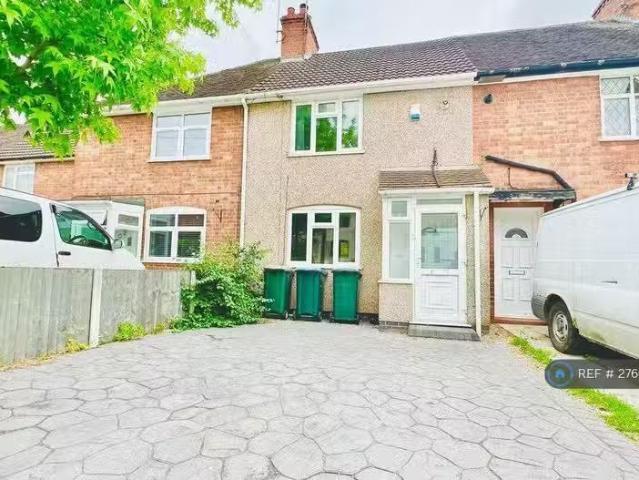 Rental! 1 BA 2 bedroom terraced house for rent in Seagrave Roa.