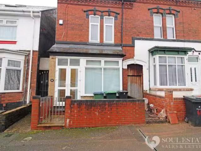 Unique 1 BA 2 bedroom terraced house for rent in White Road, S.