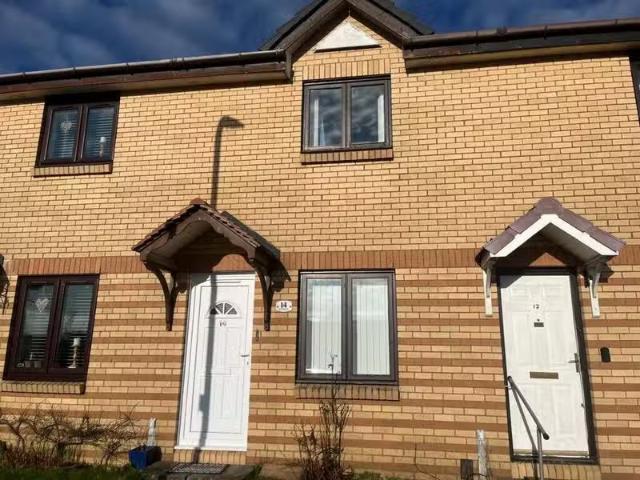 For Rent! 1 BA 2 bedroom terraced house for rent in 14, Craiga.