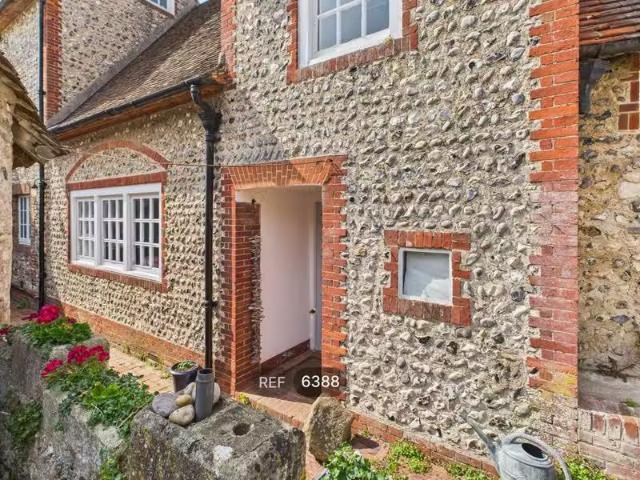 New 1 BA 5 bedroom apartment for rent in The Grange Flat, The.