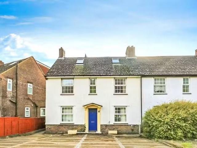 Nice 1 BA 5 bedroom Detached House to rent, Barcombe Road, Bri.