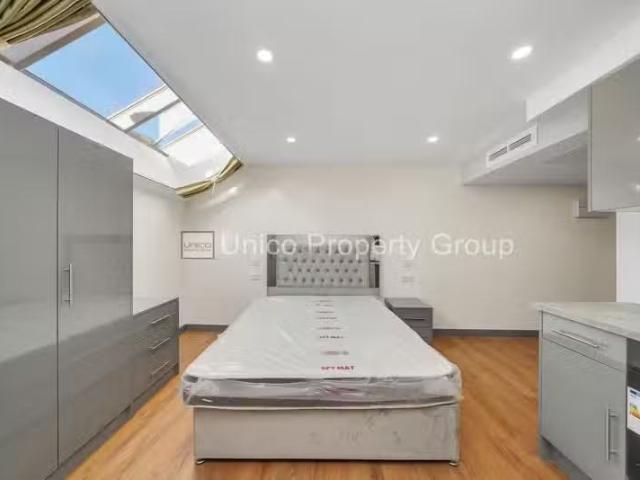 Deal! 1 BA Studio flat for rent in Cranbrook Road, Ilford, IG1