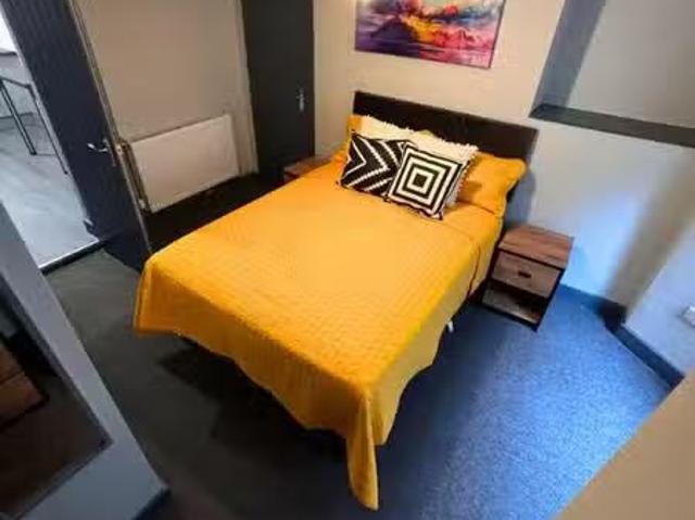 Unique 1 BA Studio flat for rent in Studio Flat 3, 25 Morley R.