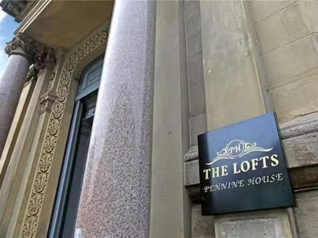 Unique 1 bedroom apartment for rent in 107 Well Street, Bradfo.