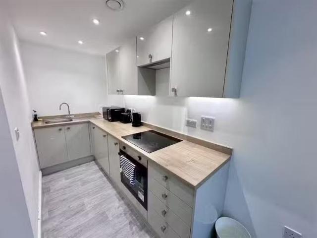Just in! 1 bedroom apartment for rent in Orion, 90 Navigation.