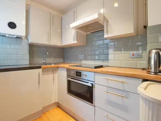 For Rent! 1 bedroom flat for rent in d Brigstocke Road, BS2
