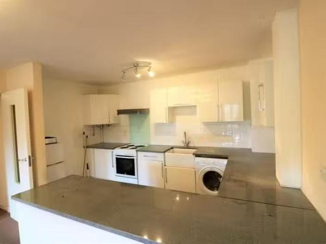 Just in! 1 bedroom flat for rent in Queens Road, Bromley, BR1