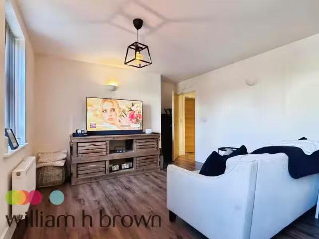 Charming 1 bedroom flat share for rent in Broomfield Road, CHE.