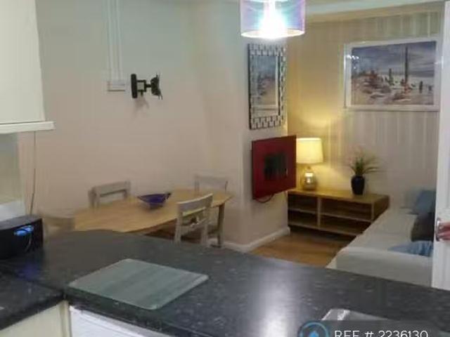 Just in! 1 bedroom flat share for rent in Littlehampton, Littl.