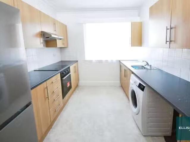 Rental! 1 bedroom flat to rent in Golders Green, NW11