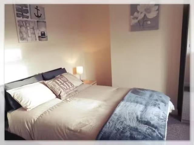 Rental! 1 bedroom house share for rent in Rosedale Road, Bentl.