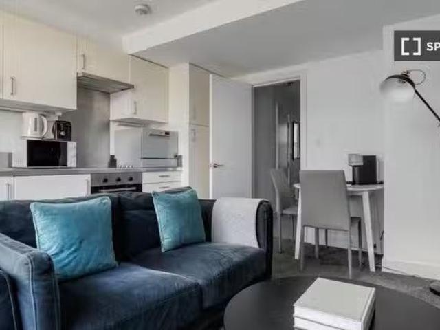 Cheap 1 BR 1 bedroom apartment for rent in Bunhill, London