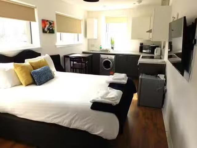 For Rent! 1 BR Bannatyne Street