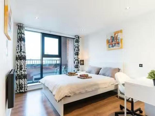 Nice 1 BR Edward Street, Birmingham