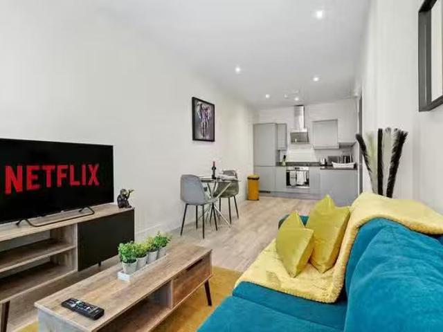 Deal! 1 BR Farnham Road, Slough