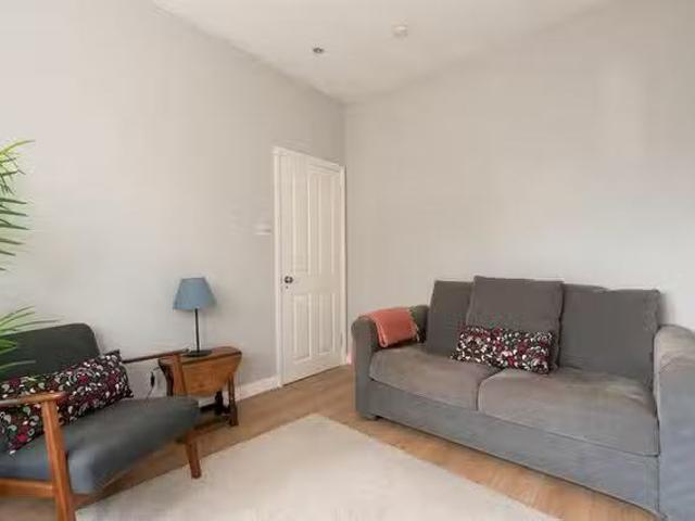 Deal! 1 BR Saint Elmo Road