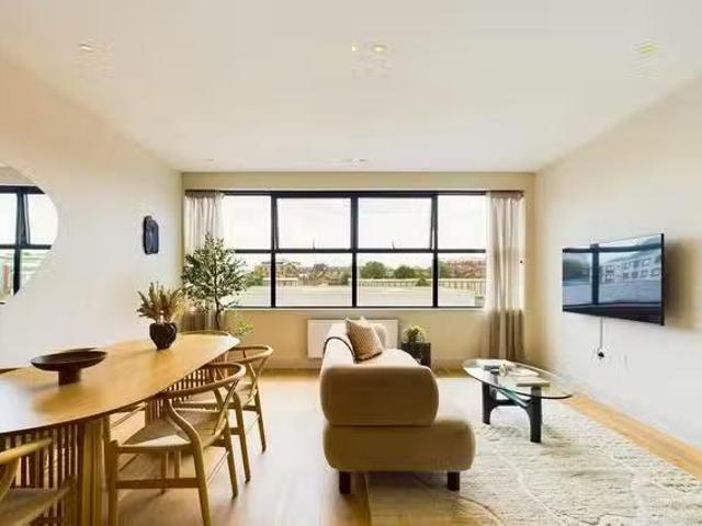 For Rent! 1 BR St Pancras Way, London