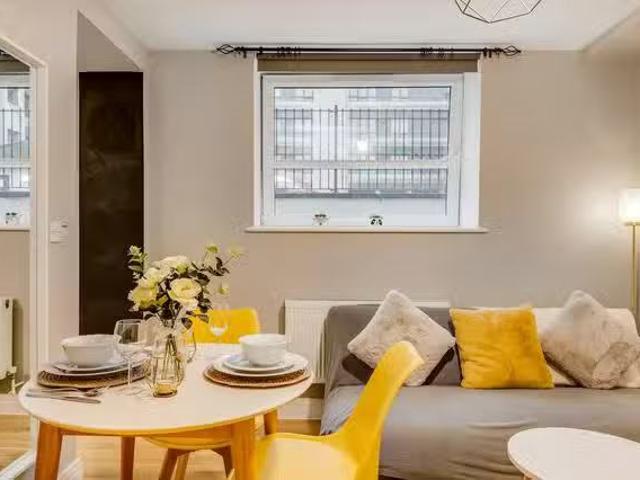 Cheap 1 BR Swingate, Stevenage